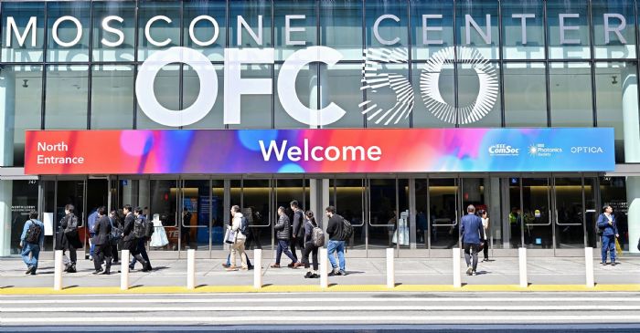 OFC2025丨长飞光纤国重发表多篇高水平研究论文|光纤|光通信|长飞光纤_新浪科技_新浪网