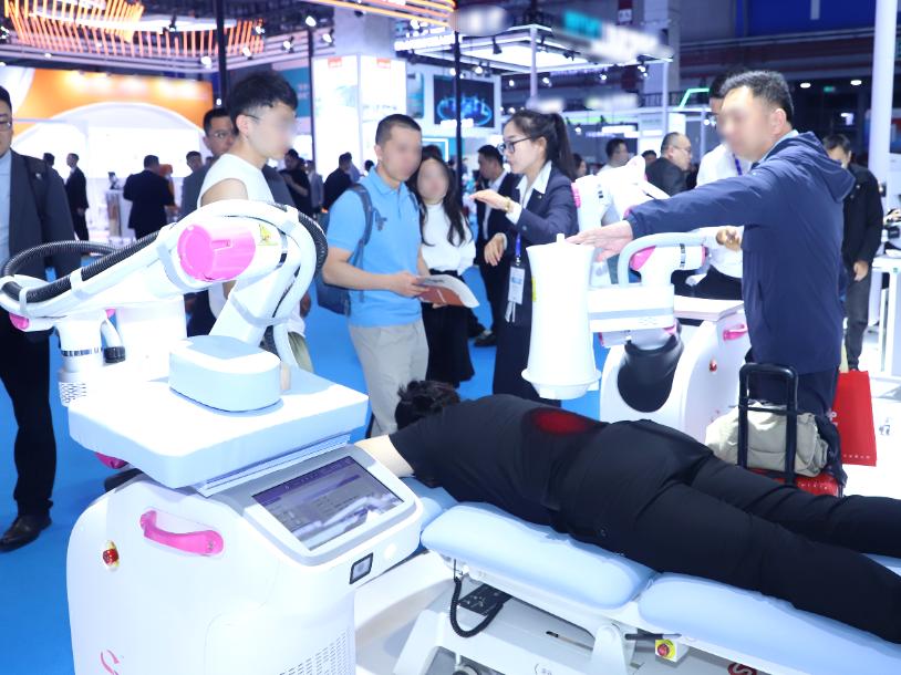 尖端科技 AI升级 | 翔宇医疗在CMEF释放科技“向新力”！|翔宇_新浪财经_新浪网