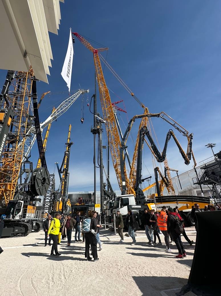 直击2025德国宝马展：机械星球×MechLink超8500KM智能挖掘系统全球首秀|智能|Bauma_新浪科技_新浪网