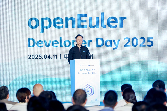 openEuler Developer Day 2025成功举办|开发者|openEuler|AI_新浪科技_新浪网