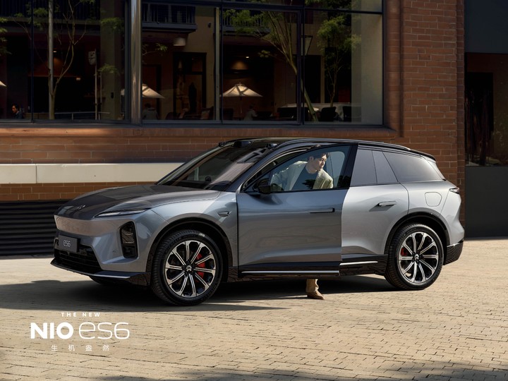 加量不加价！蔚来新 ES6/EC6 33.8 万元起售，能力向 ET9 看齐_新浪科技_新浪网