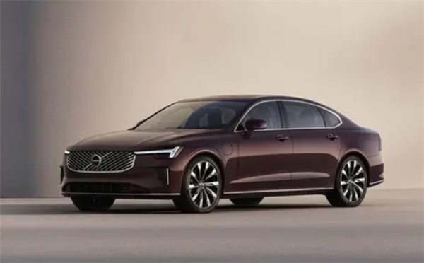 40万级豪华旗舰！新款沃尔沃S90官宣5月29日上市：提供轻混/插混版可供选择|轻混|35-50万|沃尔沃S90_新浪科技_新浪网