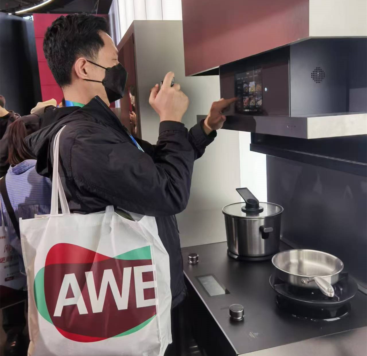 “聚焦智慧家居”系列报道 | 科技赋能，绘出美好生活新图景|智能音箱_新浪财经_新浪网