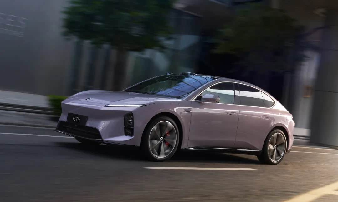 新款蔚来ET5/ET5T图片发布 新增远空紫、月辉银配色|蔚来ET5_新浪财经_新浪网