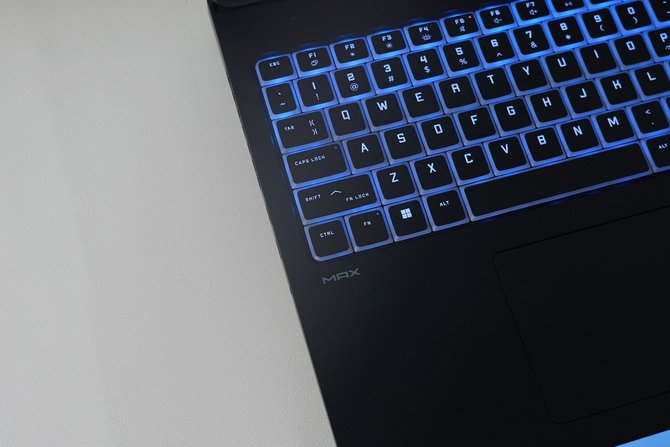 618必入旗舰！OMEN暗影精灵 MAX 高性能游戏本：全能战士的硬核狂欢|游戏本|暗影精灵_新浪科技_新浪网