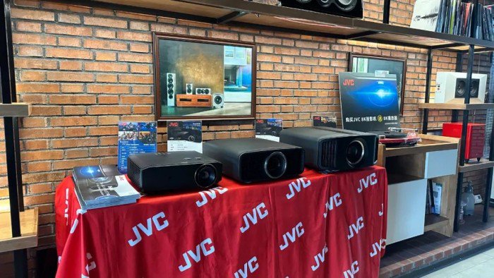 索尼、巴可、JVC、明基、SIM2原生4K/8K家庭影院投影新品齐亮相，带来顶级视听盛宴！|索尼|家庭影院|投影机_新浪科技_新浪网