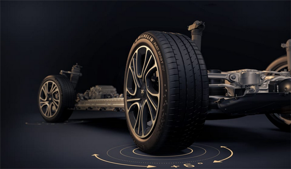 32.99万元！智己LS7焕新版实车正式发布：全系标配灵蜥数字底盘|25-35万|智己LS7_新浪科技_新浪网