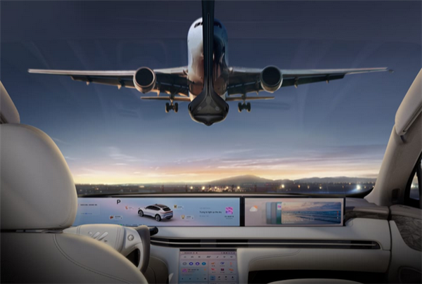 32.99万元！智己LS7焕新版实车正式发布：全系标配灵蜥数字底盘|25-35万|智己LS7_新浪科技_新浪网