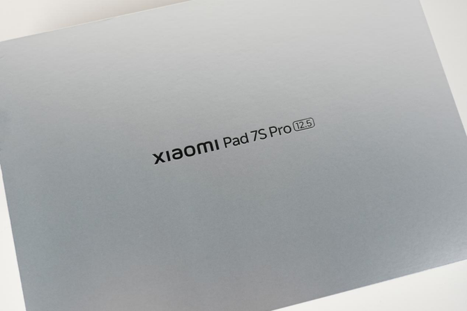 小米YU 7同款设计 玄戒O1芯片 小米平板 7S Pro 12.5评测|华为平板|小米|小米平板_新浪科技_新浪网