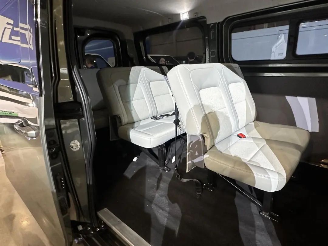 现场 | 7.99万上市开出“地板价”！远程星享V7E重构VAN车价值标杆|5-8万_新浪财经_新浪网