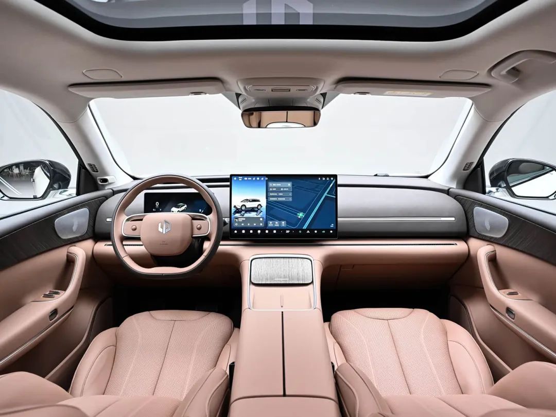 15.88万元起！中期改款零跑C11预售|零跑C11_新浪财经_新浪网