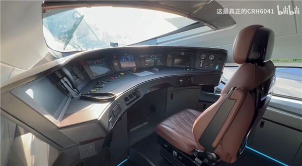 全球最快高铁来了！中车长客设计师：CR450BF争取明年见|高铁|包间_新浪科技_新浪网