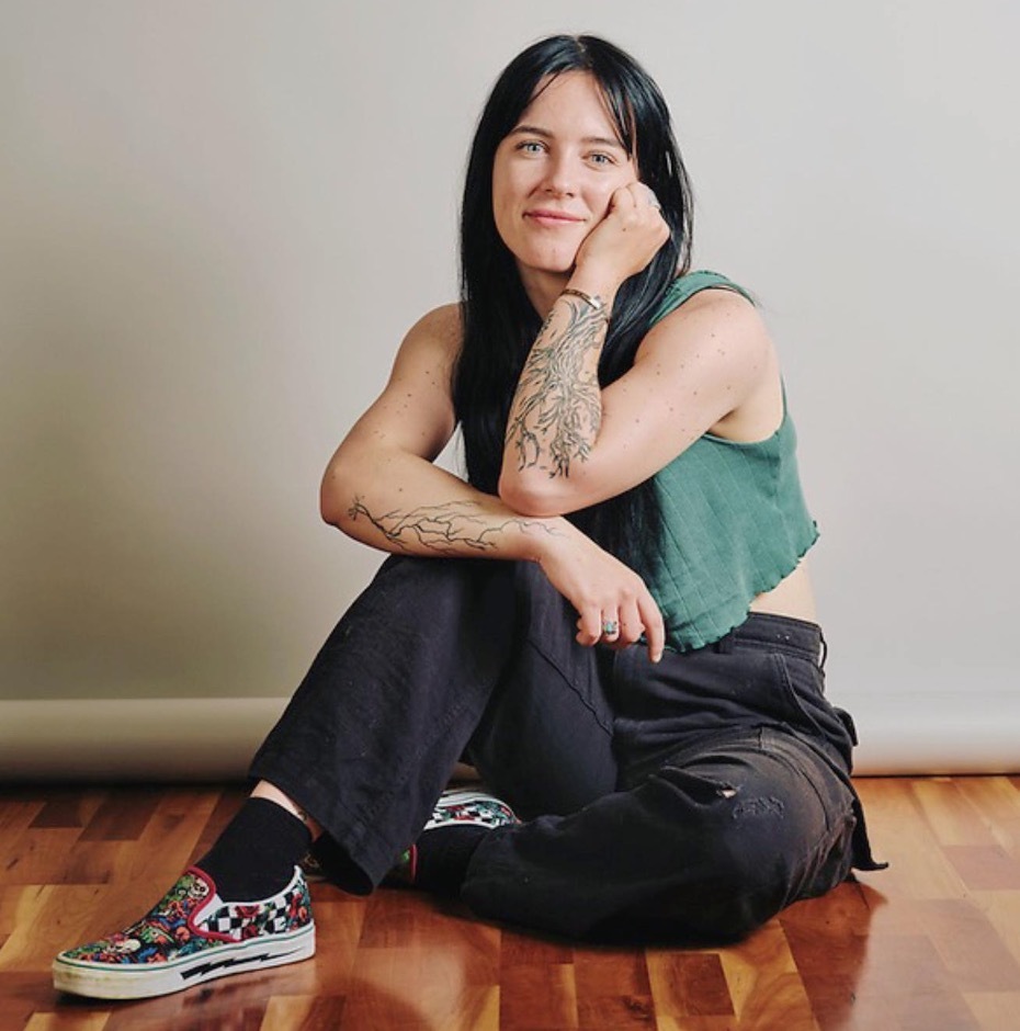 当AI开始“反犹” 注意力经济在吞噬Z世代|马斯克_新浪财经_新浪网