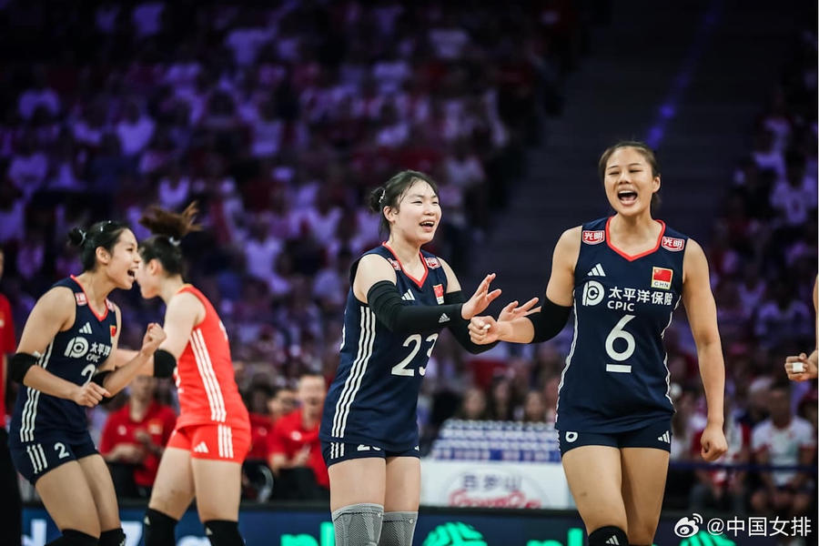 世界女排联赛总决赛，中国女排2-3不敌波兰队无缘四强|中国女排|中国队|世界女排|吴梦洁|女排_手机新浪网