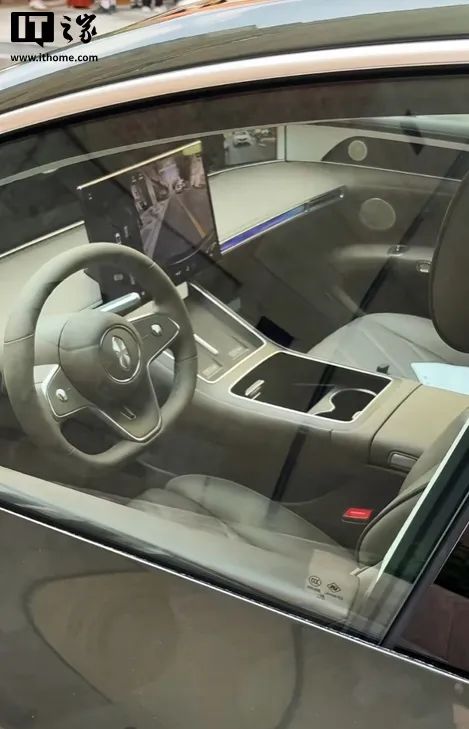 鸿蒙智行享界S9T旅行车内饰谍照曝光：3K大屏 + 冷暖箱，预计9月上市，售价40万元左右|旅行版_新浪财经_新浪网