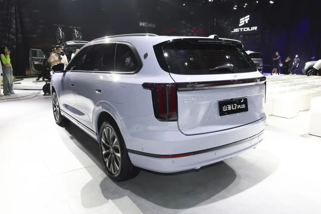 新片速递xp1024_抖钥 - 10.99万起！捷途山海L7 PLUS上市