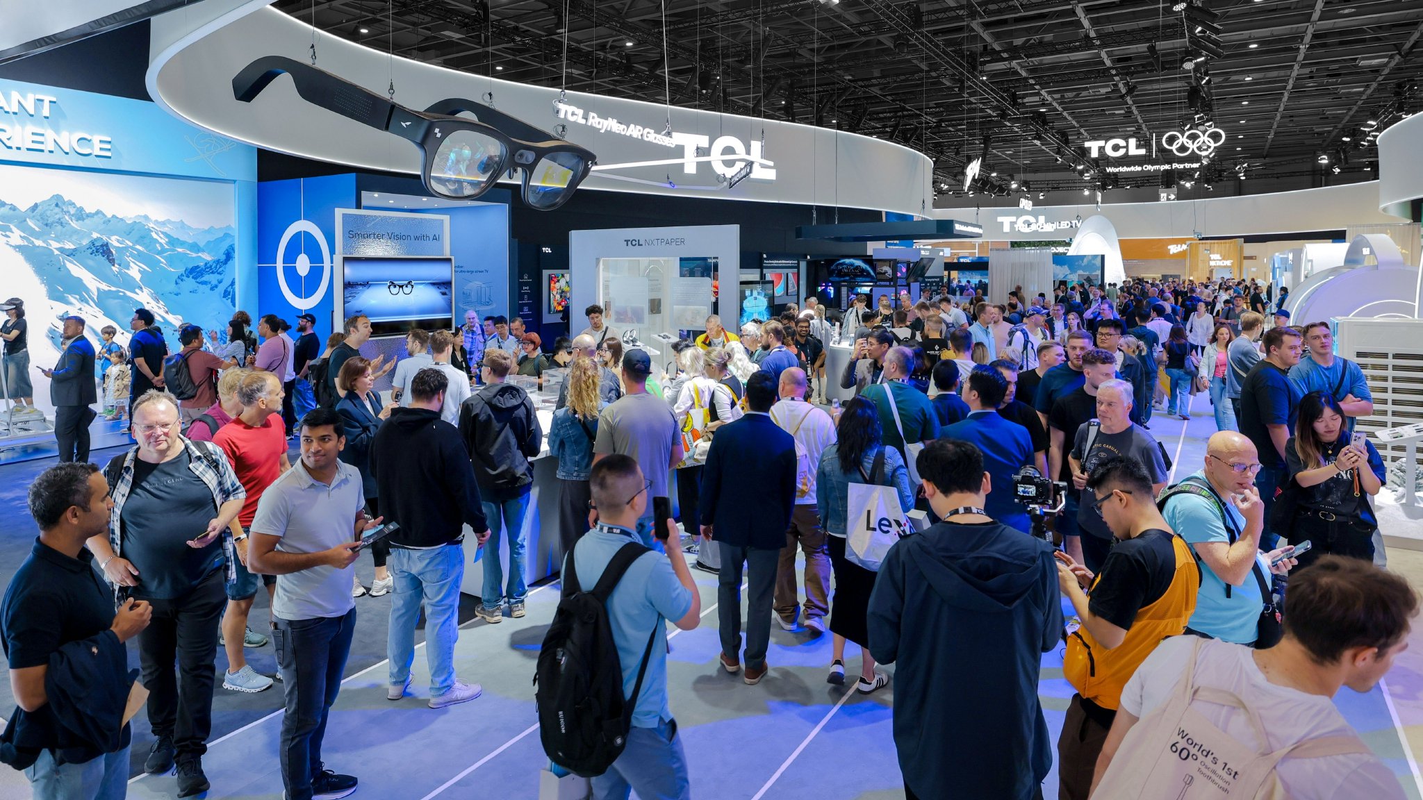 从中国领先到欧洲高端之选：TCL以AI与健康创新产品亮相IFA 2025|TCL|ifa|AI_新浪科技_新浪网