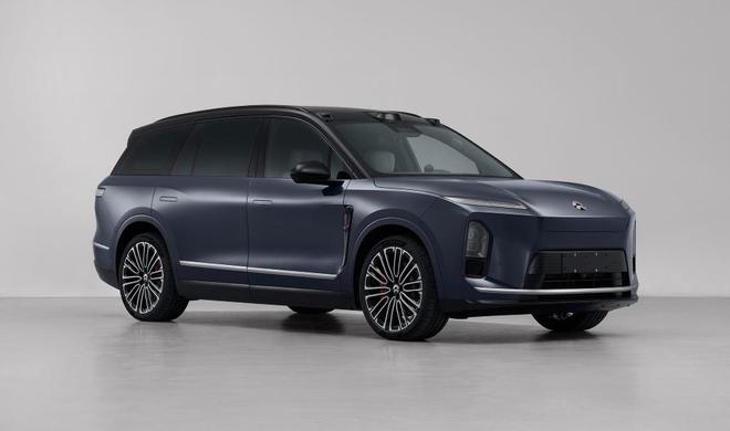 李斌拼了！新蔚来ES8再降1万29.88万开卖，ET9顶豪版也来了_新浪财经_新浪网