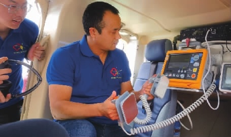 “空中ICU”,湖南首架医疗构型直升机来了|医疗_新浪财经_新浪网