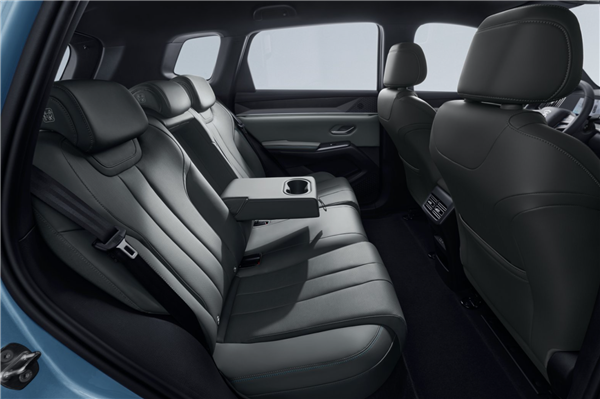 油耗创全球SUV新低！2026款比亚迪宋Pro/宋L DM-i家族上市：9.98万起|SUV|10-15万|比亚迪宋Pro_新浪科技_新浪网