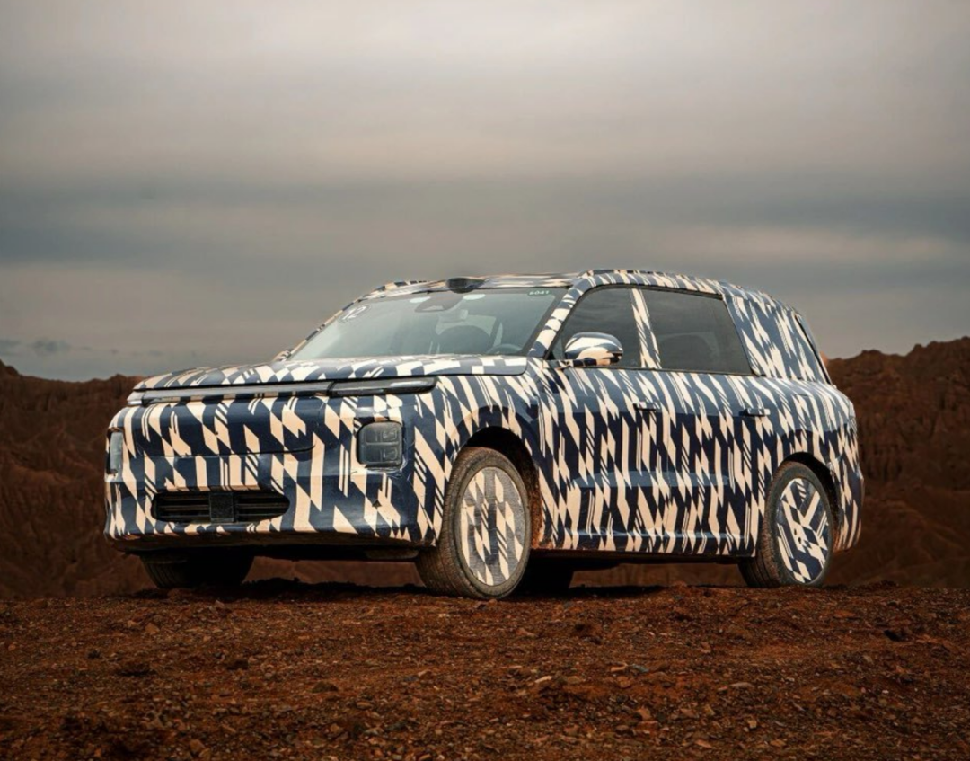 全新旗舰SUV——零跑D19，直接瞄准25-30万元的中高端市场|SUV_新浪财经_新浪网