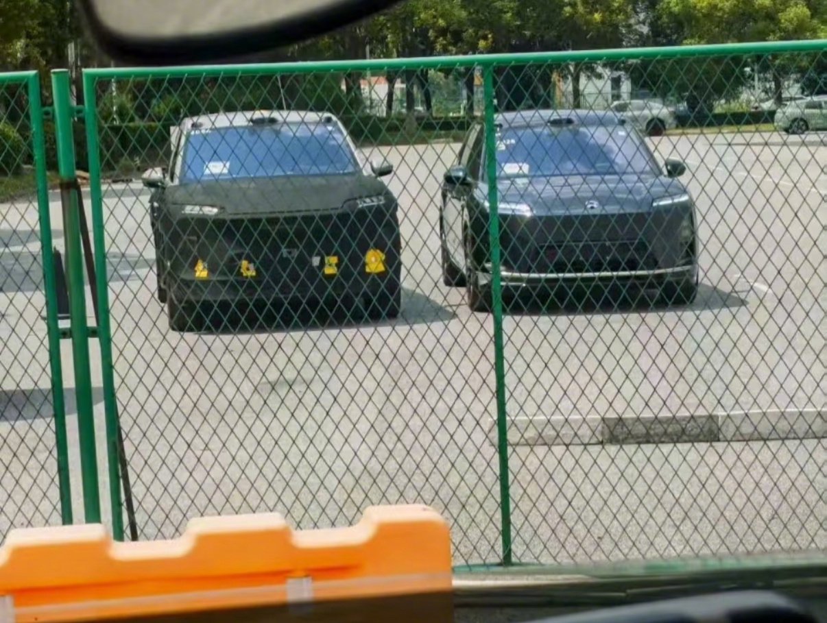 李斌：全新蔚来 ES8 今年 12 月产能将提到 1.5 万台，ES9 明年二季度发布|李斌|蔚来|ES8_新浪科技_新浪网