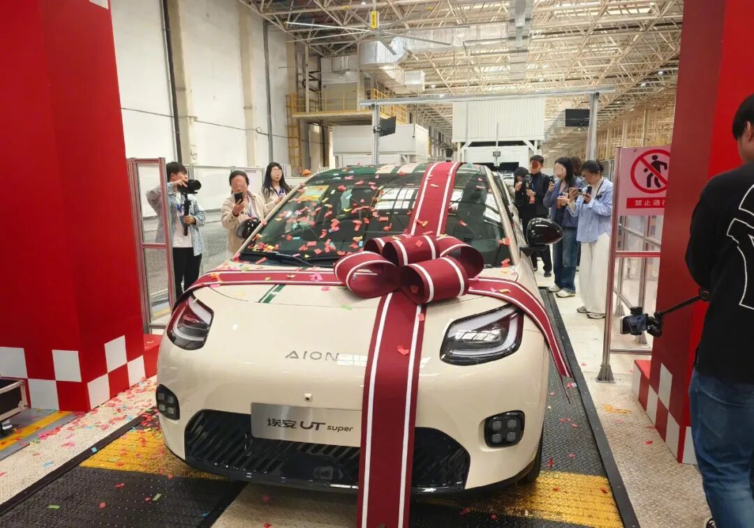 刘强东新车终于来了！全面曝光，行业大地震|刘强东_新浪财经_新浪网