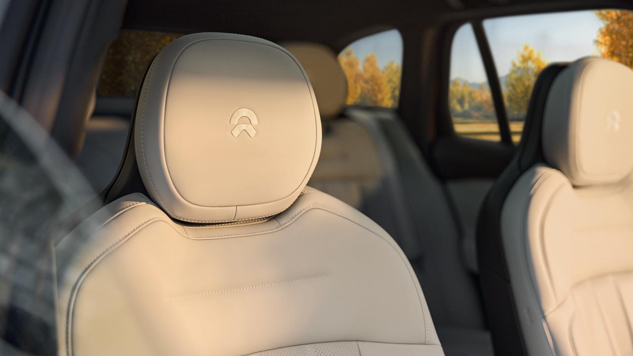 整车 34.98 万元 / 租电 24.18 万元，蔚来新 ES6 30 万台纪念版上市|ES6|蔚来_新浪科技_新浪网