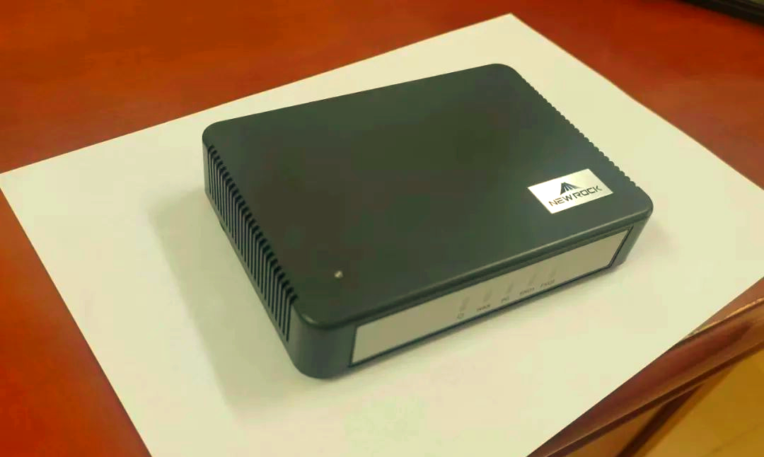 央视曝光：不法分子冒充“运营商”工作人员，借口免费上门提速宽带，安装VOIP设备远程控制固定电话，将境外诈骗电话转成国内号码|曝光_新浪财经_新浪网