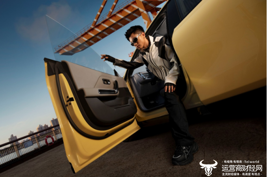 限时惊喜价9.28万起！零跑Lafa5正式上市 重塑10万级纯电轿跑价值标杆_新浪科技_新浪网