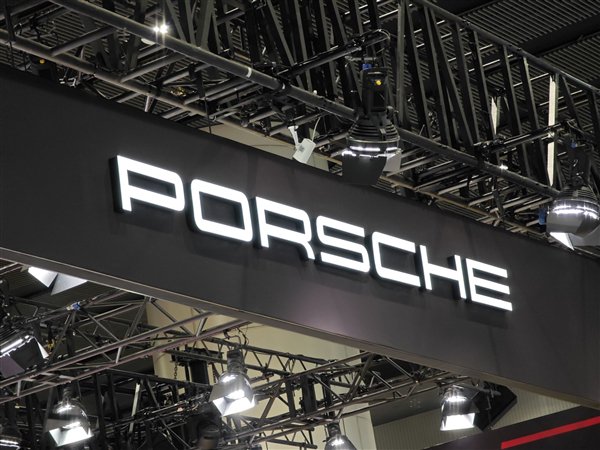 贵州一保时捷4S店人去楼空 有车主交完定金车还没提|保时捷_新浪科技_新浪网