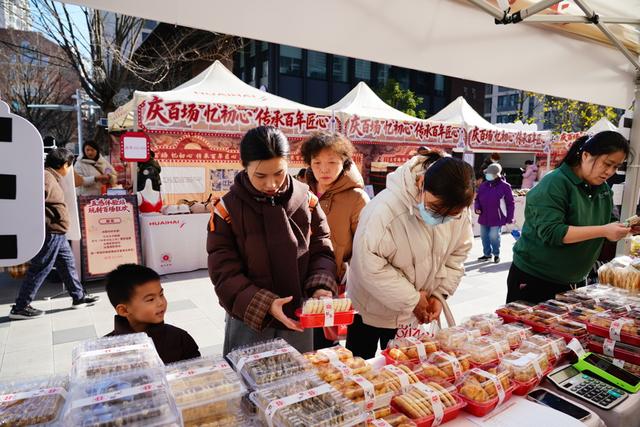 老字号“练摊”100场，为社区带来了什么？|上海市_新浪财经_新浪网