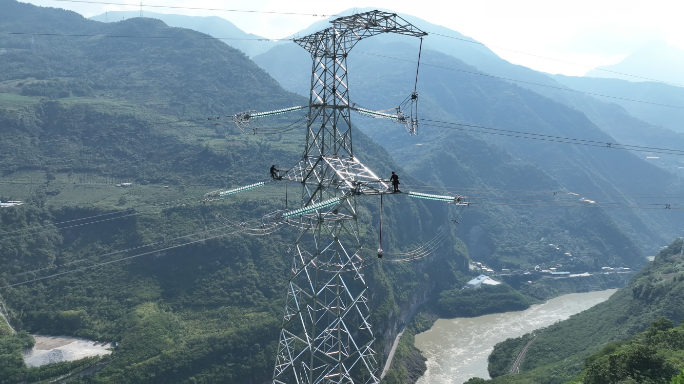 四川电网投运8项迎峰度冬重点工程 多措并举保障电力可靠供应|四川省_新浪财经_新浪网
