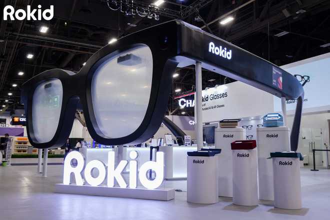 直击CES 2026｜中国AI眼镜CES扎堆“秀肌肉”，2026年将迎来应用大年？|Rokid|每日经济新闻|智能眼镜|ai智能眼镜 ...