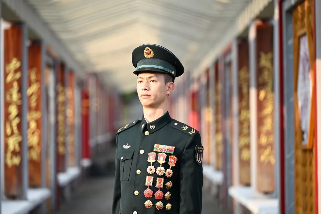 我的军功章 | 连续4年立功！他的梦想终于开出花|军功章_新浪财经_新浪网