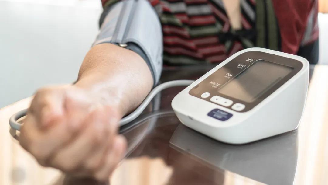 心脏好不好，不能靠“感觉”！医生列出8条“硬指标”|血管_新浪财经_新浪网