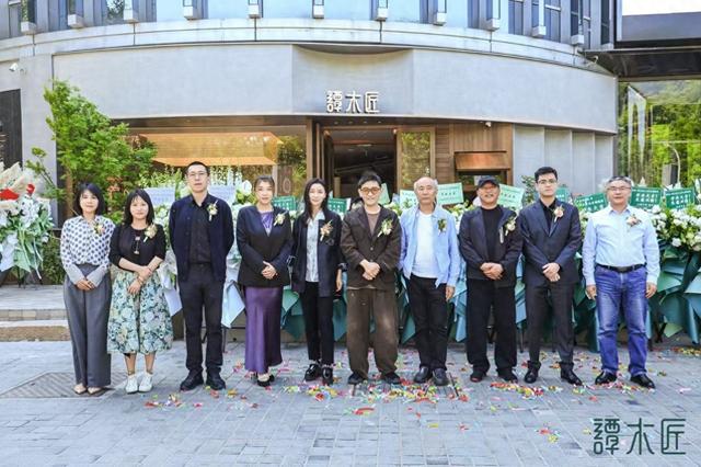 谭木匠全国首家品牌概念店正式启幕：为品牌美学升级战略首个落地样本_新浪财经_新浪网