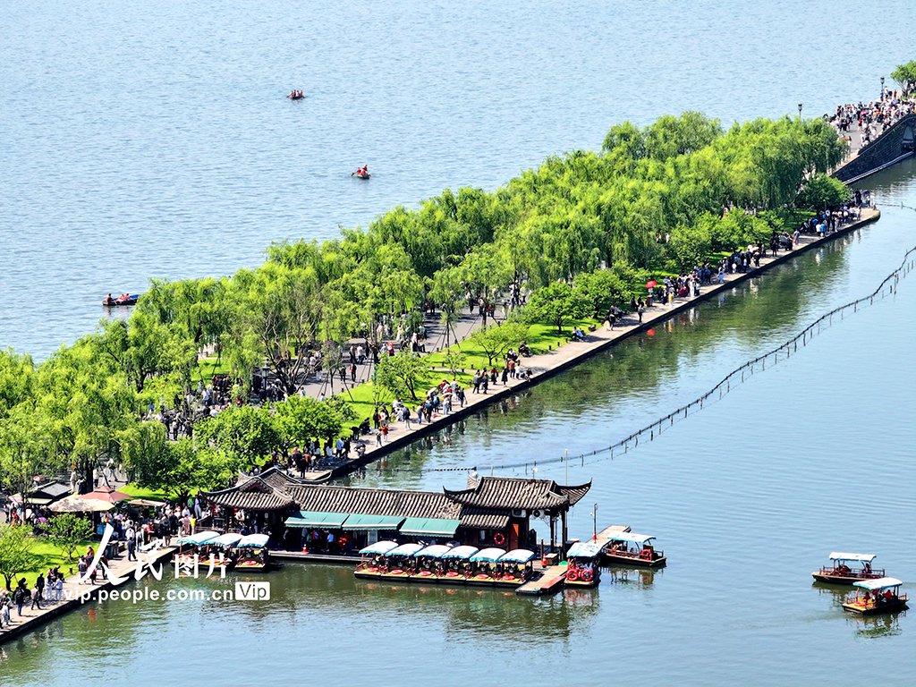 杭州西湖风景区人气旺|杭州市_新浪财经_新浪网