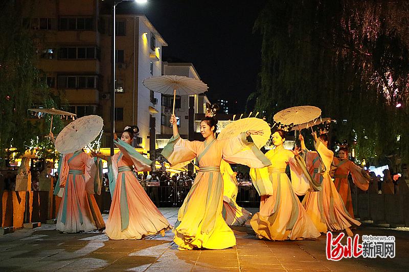 学步桥上演“古今和鸣”|河北省_新浪财经_新浪网