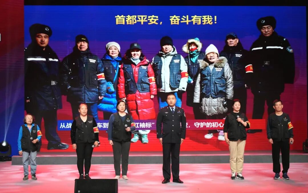 快递小哥李祉林、银河通用CTO王鹤等30人，获北京青年五四奖章！_新浪财经_新浪网