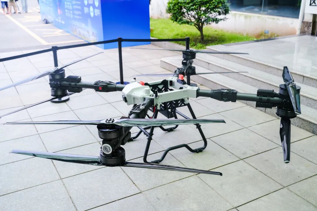 充电5分钟续航数百公里、载重400公斤“空中皮卡”……这场发布会超“硬核”|充电_新浪财经_新浪网