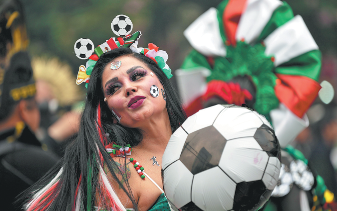 Sports丨FIFA chief urges fans to 'chill'_新浪财经_新浪网