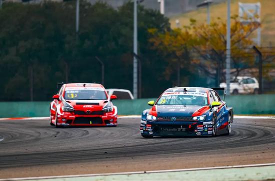 CTCC嘉定收官站：333车队张臻东登上领奖台_场地_新浪竞技风暴_新浪网