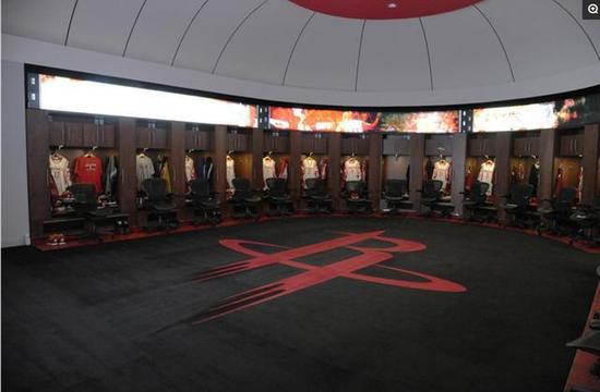 NBA球队的更衣室啥样？一起来看看吧_NBA_新浪竞技风暴_新浪网