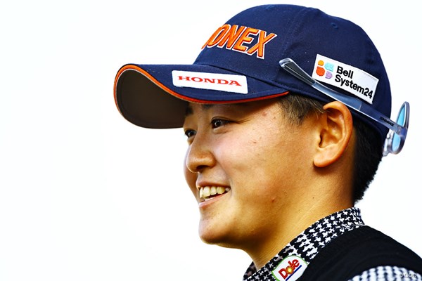 东陶日本精英赛岩井明爱领先 刘钰T5林希妤T7_lpga赛_新浪竞技风暴_新浪网