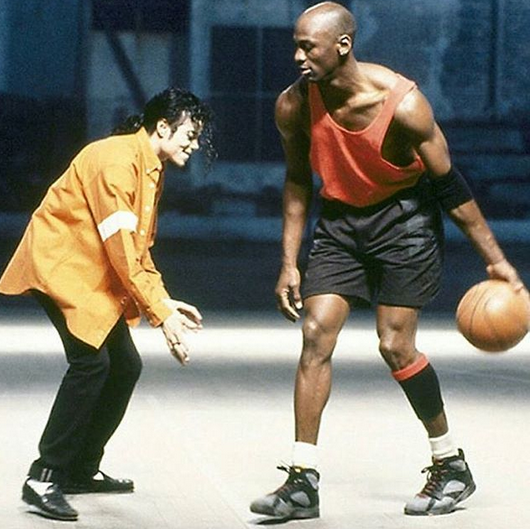 人物|MJ生日这一天 你是否记得当年的那支神作_NBA_新浪竞技风暴_新浪网