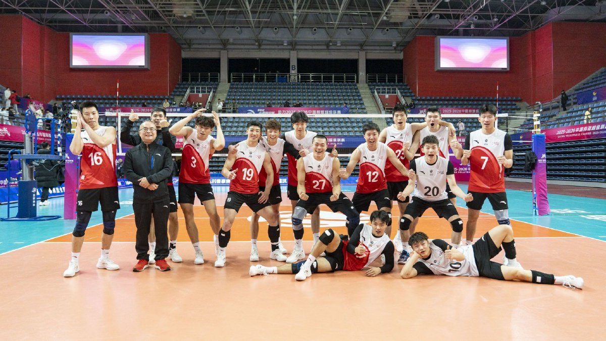 中国排超男子B级第一轮江苏主场3比1云南滇池学院-中国排球协会官网网站