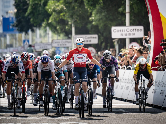 环广西公路自行车世巡赛ST4｜马尼耶四连胜创新纪录_自行车-公路自行车_新浪竞技风暴_新浪网