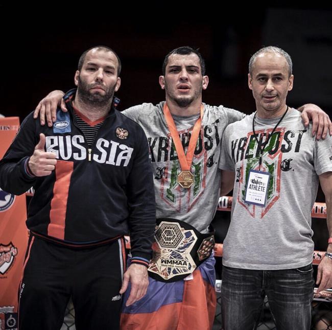 战斗民族来袭 MMA世界冠军战王者冠军赛·云峰对决_武术散打_新浪竞技风暴_新浪网