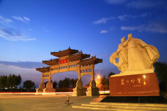 走进历史文化名城凤翔 揭秘“凤翔三绝”背后的故事_新浪陕西_新浪网